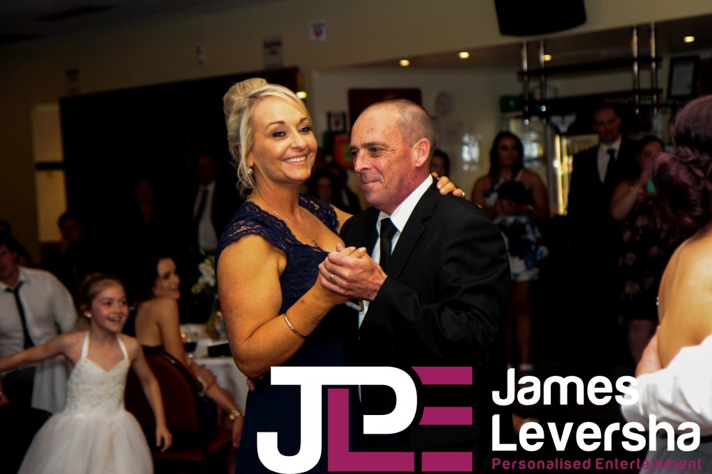 Brooke and Cale's Wedding - Warrnambool - James Leversha Personalised ...