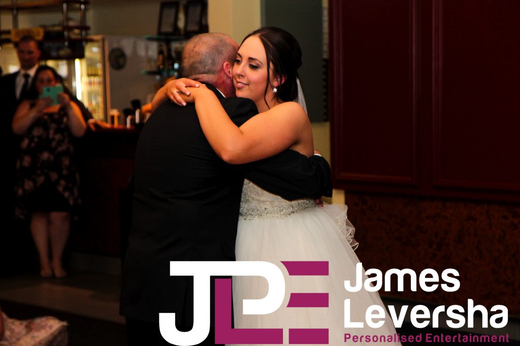 Brooke and Cale's Wedding - Warrnambool - James Leversha Personalised ...