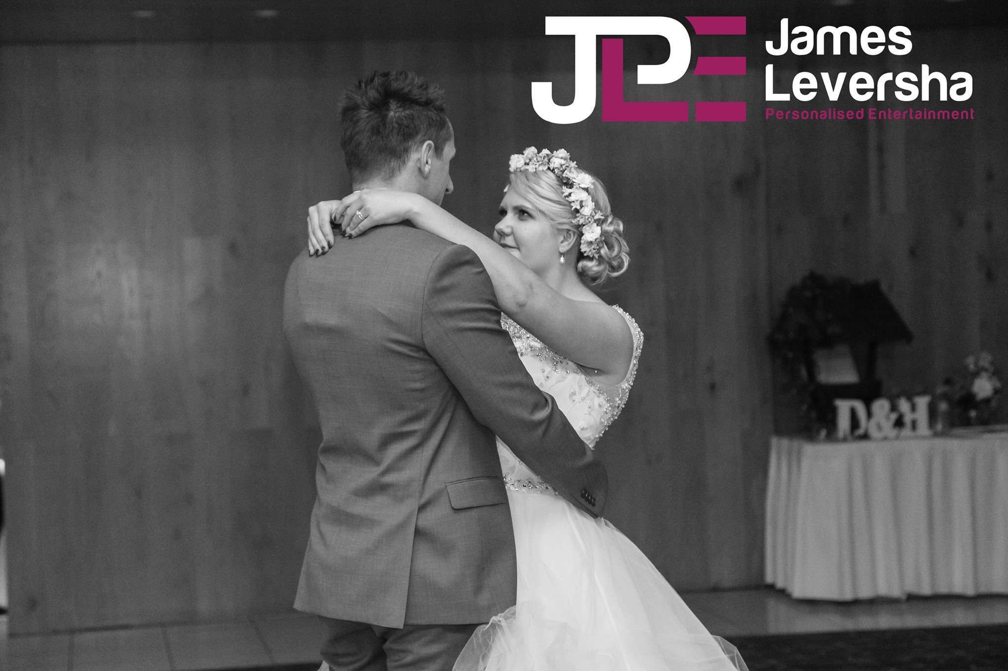 Wedding DJ in Torquay, Victoria 3228